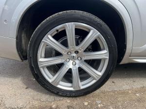 Pelēks Volvo XC90 2017 Kauņa, ar dzinēja tilpumu 1.97 L un nobraukumu 313 tūkst. km par 7400 €, foto 50 vietnē AUTOMOTO.COM.LV