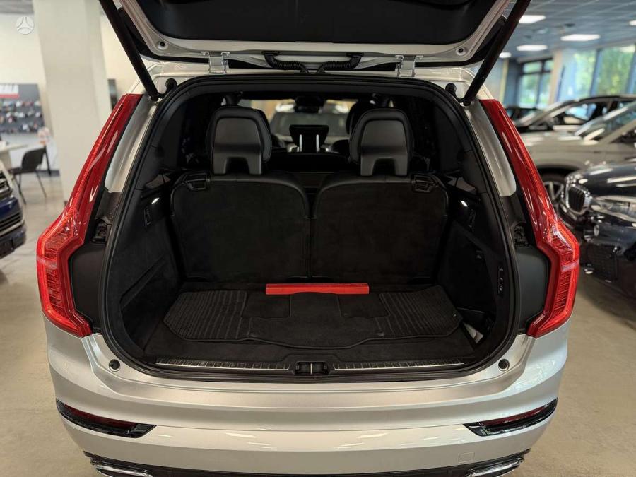 Pelēks Volvo XC90 2017 Klaipėda, ar dzinēja tilpumu 1.97 L un nobraukumu 294 tūkst. km par 20900 €, foto 17 vietnē AUTOMOTO.COM.LV