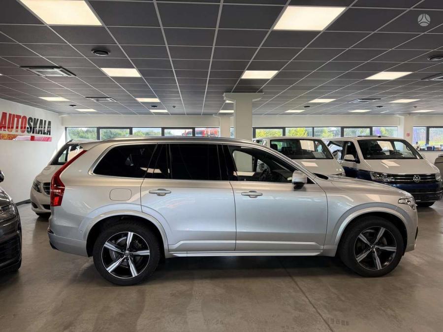 Pelēks Volvo XC90 2017 Klaipėda, ar dzinēja tilpumu 1.97 L un nobraukumu 294 tūkst. km par 20900 €, foto 26 vietnē AUTOMOTO.COM.LV