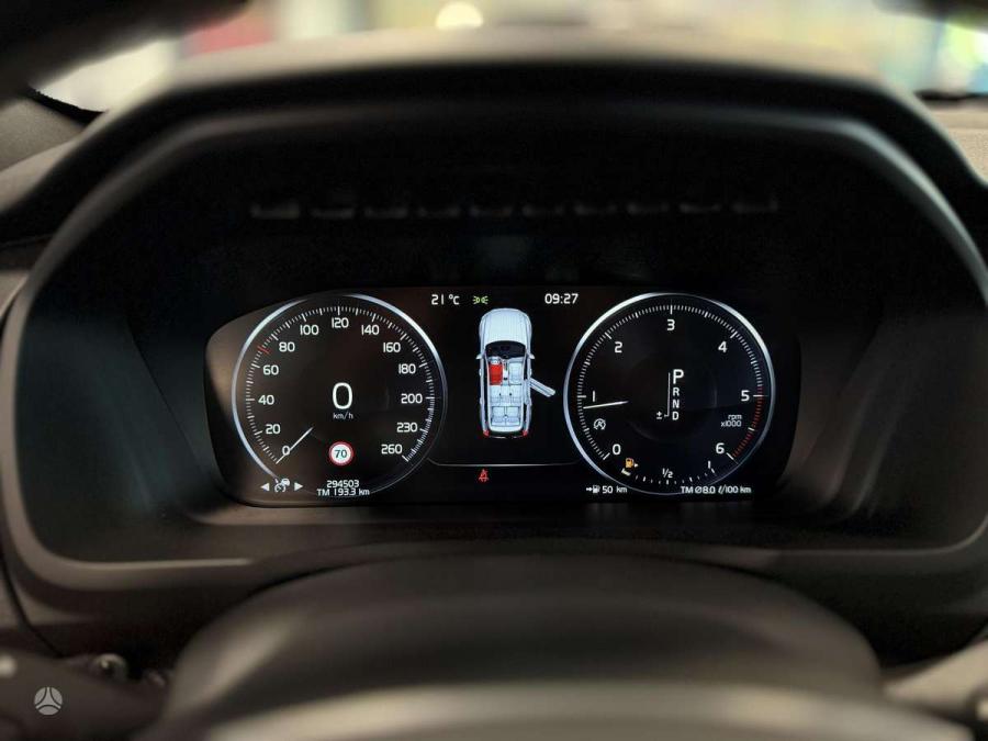 Pelēks Volvo XC90 2017 Klaipėda, ar dzinēja tilpumu 1.97 L un nobraukumu 294 tūkst. km par 20900 €, foto 37 vietnē AUTOMOTO.COM.LV