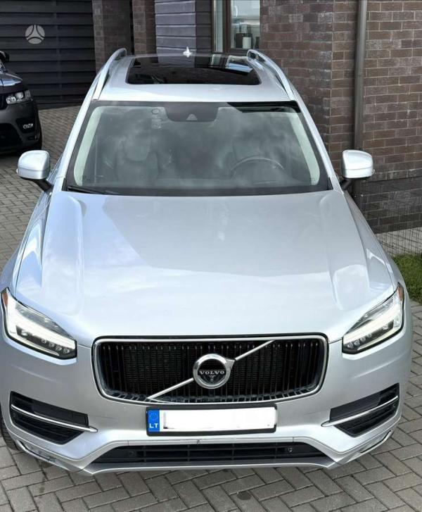 Grey Volvo XC90 2017 in Klaipeda, with an engine capacity of 1.97 L and mileage of 255 thousand km for 14700 €, photo 5 on AUTOMOTO.COM.LV