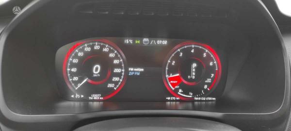Grey Volvo XC90 2017 in Kaunas, with an engine capacity of 1.97 L and mileage of 122 thousand km for 23200 €, photo 11 on AUTOMOTO.COM.LV