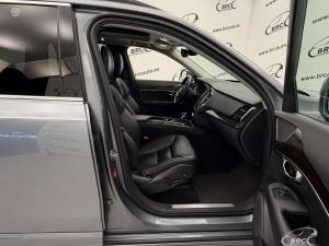 Grey Volvo XC90 2017 in Vilnius, with an engine capacity of 1.97 L and mileage of 280 thousand km for 13900 €, photo 6 on AUTOMOTO.COM.LV