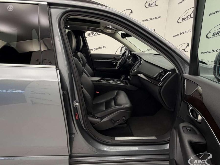 Grey Volvo XC90 2017 in Vilnius, with an engine capacity of 1.97 L and mileage of 280 thousand km for 13900 €, photo 6 on AUTOMOTO.COM.LV