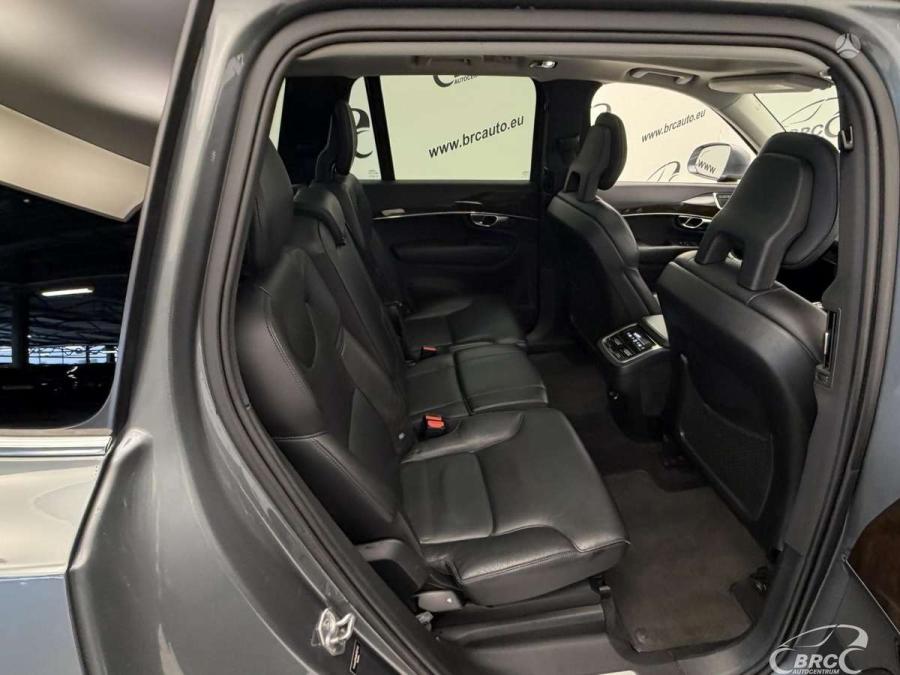 Grey Volvo XC90 2017 in Vilnius, with an engine capacity of 1.97 L and mileage of 280 thousand km for 13900 €, photo 13 on AUTOMOTO.COM.LV