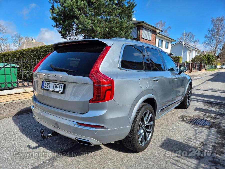 Grey Volvo XC90 2017 in Tartu, with an engine capacity of 2.00 L and mileage of 220 thousand km for 25500 €, photo 9 on AUTOMOTO.COM.LV