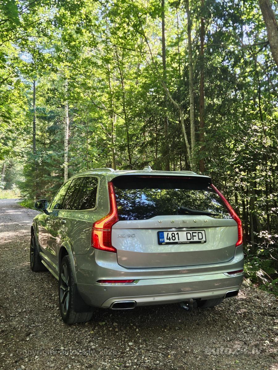 Grey Volvo XC90 2017 in Tartu, with an engine capacity of 2.00 L and mileage of 220 thousand km for 25500 €, photo 14 on AUTOMOTO.COM.LV