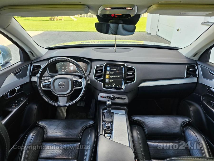 Grey Volvo XC90 2017 in Tartu, with an engine capacity of 2.00 L and mileage of 220 thousand km for 25500 €, photo 18 on AUTOMOTO.COM.LV