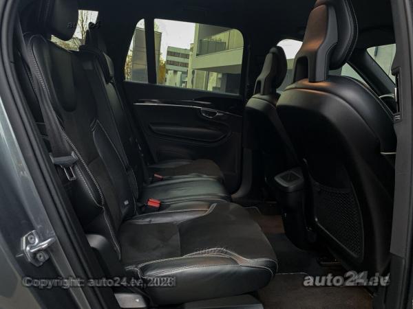 Volvo XC90 2017 Tallina vietnē Pelēks Volvo XC90 2017 Tallina, ar dzinēja tilpumu 2.00 L un nobraukumu 283 tūkst. km par 25000 €, foto 5 vietnē AUTOMOTO.COM.LV
