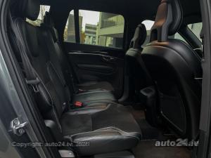 Pelēks Volvo XC90 2017 Tallina, ar dzinēja tilpumu 2.00 L un nobraukumu 283 tūkst. km par 25000 €, foto 5 vietnē AUTOMOTO.COM.LV