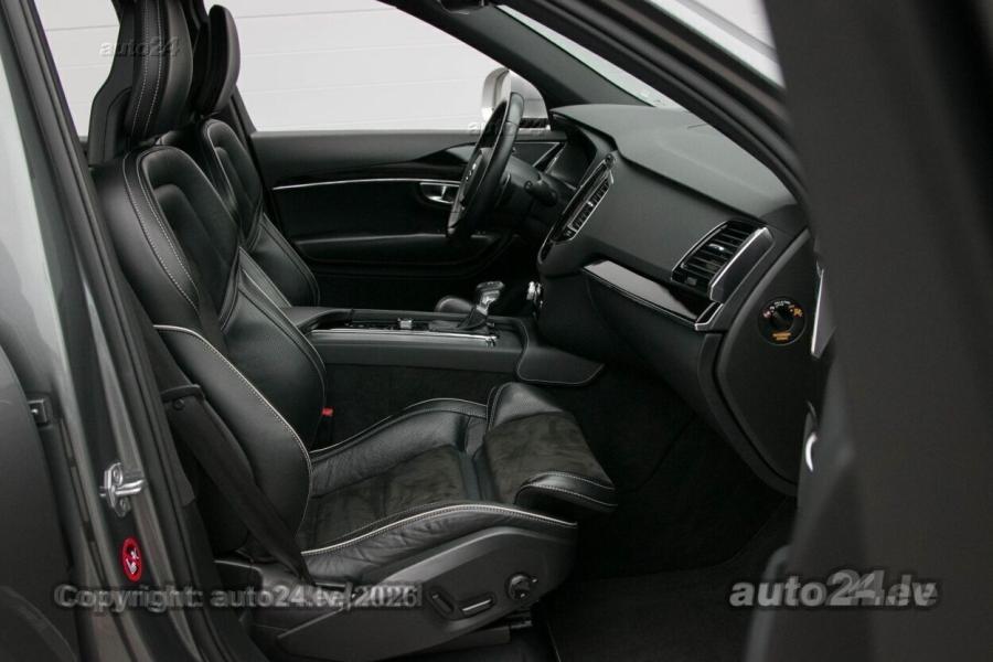 Pelēks Volvo XC90 2017 Tallina, ar dzinēja tilpumu 2.00 L un nobraukumu 283 tūkst. km par 25000 €, foto 12 vietnē AUTOMOTO.COM.LV