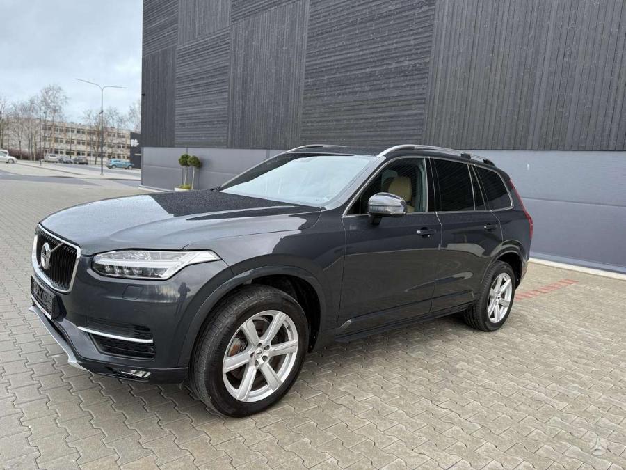 Pelēks Volvo XC90 2018 Šauļi, ar dzinēja tilpumu 1.97 L un nobraukumu 230 tūkst. km par 18800 €, foto 1 vietnē AUTOMOTO.COM.LV