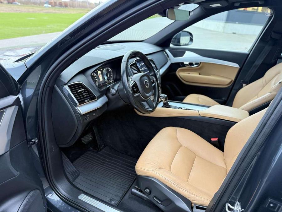 Pelēks Volvo XC90 2018 Šauļi, ar dzinēja tilpumu 1.97 L un nobraukumu 230 tūkst. km par 18800 €, foto 13 vietnē AUTOMOTO.COM.LV