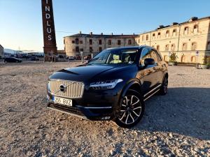 Pelēks Volvo XC90 2018 Tallina, ar dzinēja tilpumu 2.00 L un nobraukumu 108 tūkst. km par 33500 €, foto  vietnē AUTOMOTO.COM.LV