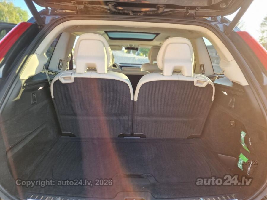 Pelēks Volvo XC90 2018 Tallina, ar dzinēja tilpumu 2.00 L un nobraukumu 108 tūkst. km par 33500 €, foto 11 vietnē AUTOMOTO.COM.LV