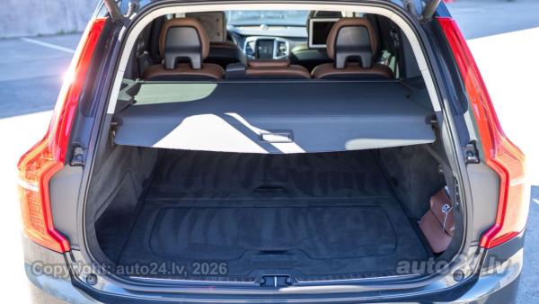 Grey Volvo XC90 2018 in Tallinn, with an engine capacity of 2.00 L and mileage of 173 thousand km for 28000 €, photo 6 on AUTOMOTO.COM.LV