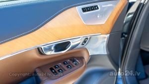 Grey Volvo XC90 2018 in Tallinn, with an engine capacity of 2.00 L and mileage of 173 thousand km for 28000 €, photo 18 on AUTOMOTO.COM.LV