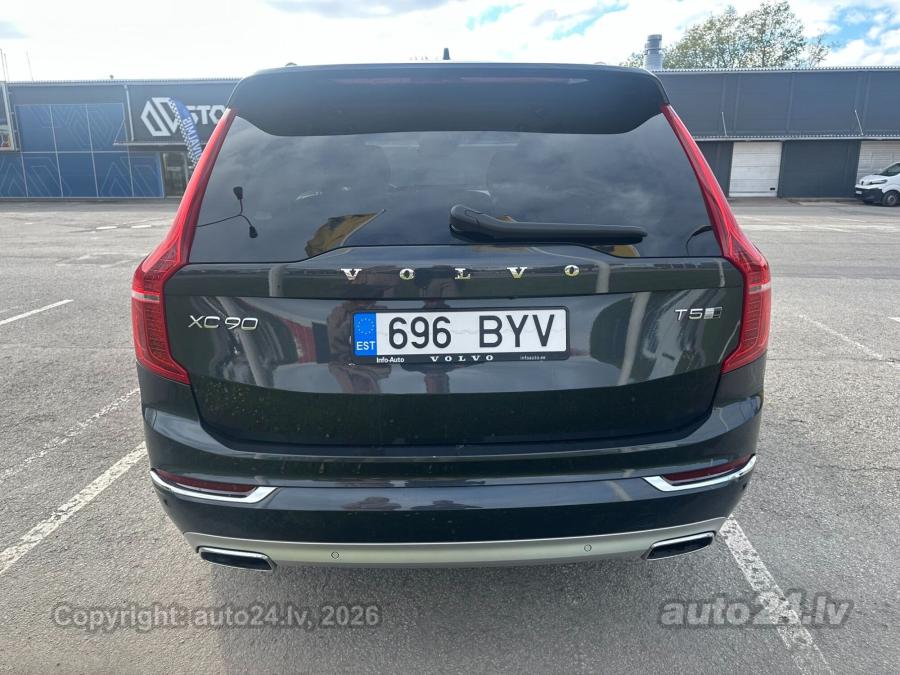 Grey Volvo XC90 2018 in Tallinn, with an engine capacity of 2.00 L and mileage of 116 thousand km for 28900 €, photo 8 on AUTOMOTO.COM.LV
