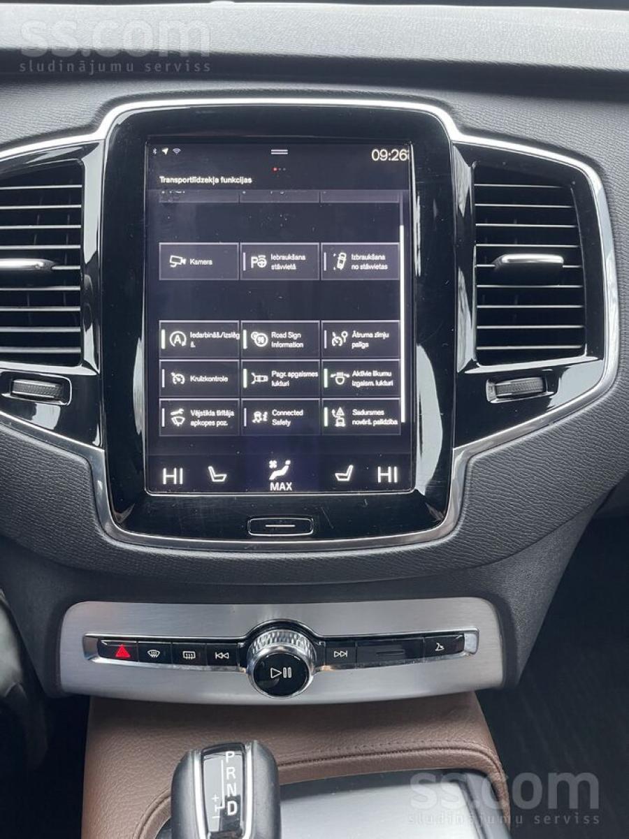 Grey Volvo XC90 2018 in Riga, with an engine capacity of 2.00 L and mileage of 0 thousand km for 27900 €, photo 8 on AUTOMOTO.COM.LV