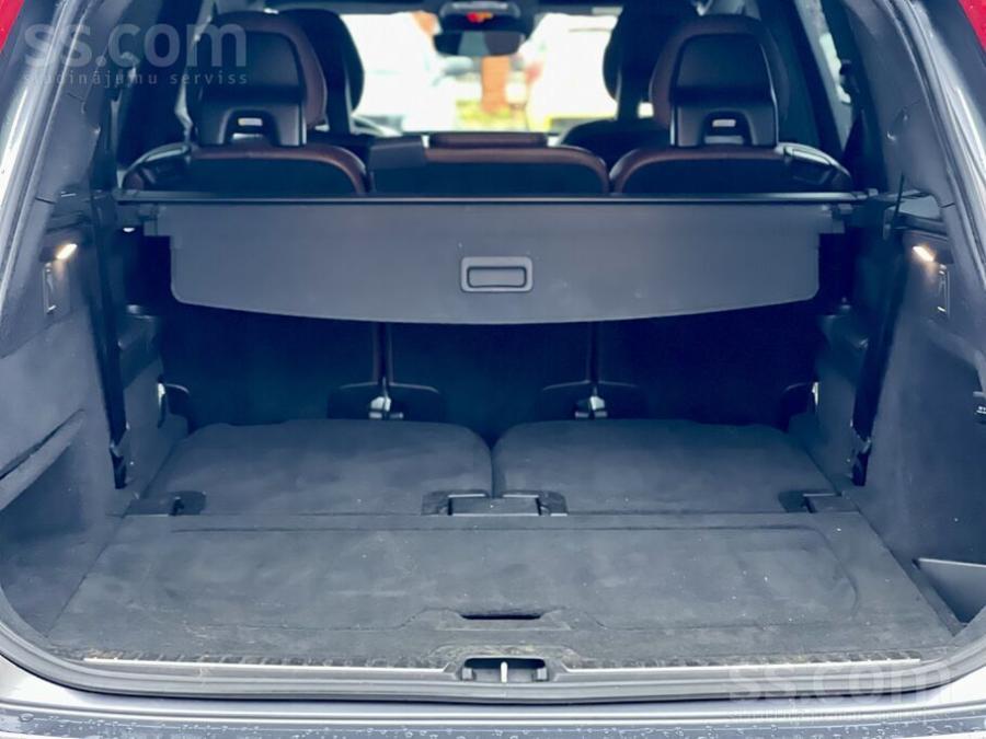 Grey Volvo XC90 2018 in Riga, with an engine capacity of 2.00 L and mileage of 0 thousand km for 27900 €, photo 18 on AUTOMOTO.COM.LV