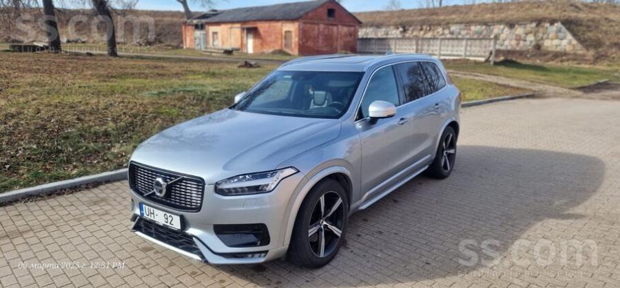 Pelēks Volvo XC90 2018 Daugavpils, ar dzinēja tilpumu 2.00 L un nobraukumu 351 tūkst. km par 21600 €, foto 1 vietnē AUTOMOTO.COM.LV