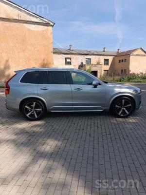 Pelēks Volvo XC90 2018 Daugavpils, ar dzinēja tilpumu 2.00 L un nobraukumu 351 tūkst. km par 21600 €, foto 6 vietnē AUTOMOTO.COM.LV