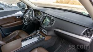 Grey Volvo XC90 2018 in Riga, with an engine capacity of 2.00 L and mileage of 243 thousand km for 22290 €, photo 11 on AUTOMOTO.COM.LV