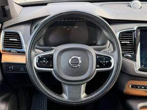 Grey Volvo XC90 2018 in Vilnius, with an engine capacity of 1.97 L and mileage of 248 thousand km for 24800 €, photo 10 on AUTOMOTO.COM.LV
