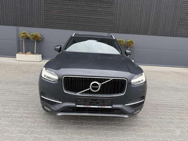 Grey Volvo XC90 2018 in Siauliai, with an engine capacity of 1.97 L and mileage of 230 thousand km for 17900 €, photo 2 on AUTOMOTO.COM.LV