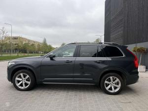 Grey Volvo XC90 2018 in Siauliai, with an engine capacity of 1.97 L and mileage of 230 thousand km for 17900 €, photo 9 on AUTOMOTO.COM.LV