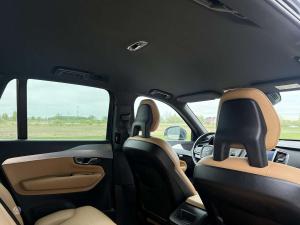 Grey Volvo XC90 2018 in Siauliai, with an engine capacity of 1.97 L and mileage of 230 thousand km for 17900 €, photo 20 on AUTOMOTO.COM.LV
