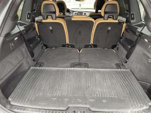 Pelēks Volvo XC90 2018 Klaipėda, ar dzinēja tilpumu 1.97 L un nobraukumu 135 tūkst. km par 23500 €, foto 13 vietnē AUTOMOTO.COM.LV