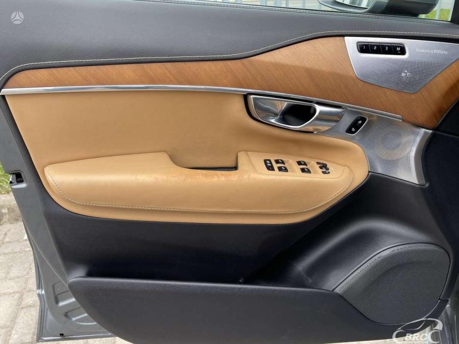 Pelēks Volvo XC90 2018 Klaipėda, ar dzinēja tilpumu 1.97 L un nobraukumu 135 tūkst. km par 23500 €, foto 19 vietnē AUTOMOTO.COM.LV