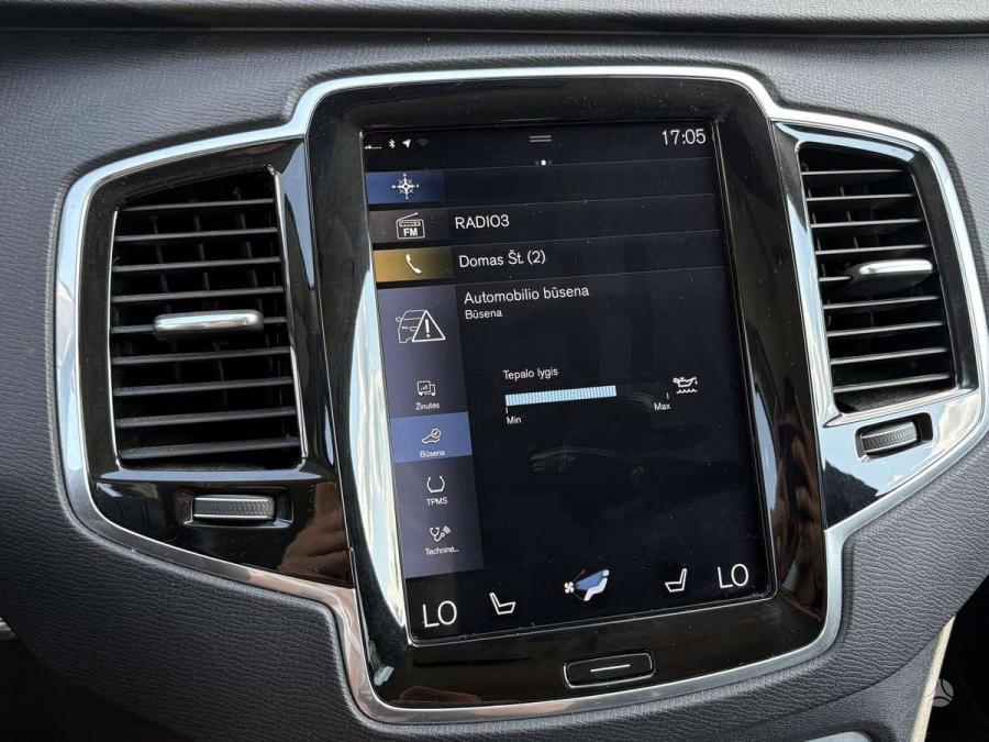 Pelēks Volvo XC90 2018 Kauņa, ar dzinēja tilpumu 1.97 L un nobraukumu 298 tūkst. km par 17200 €, foto 31 vietnē AUTOMOTO.COM.LV