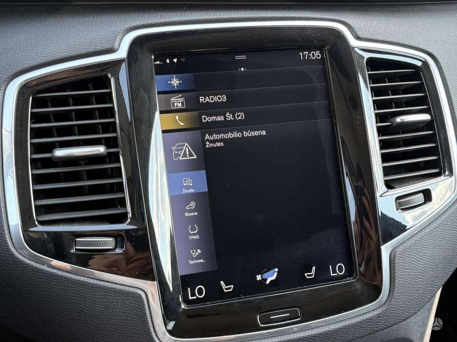 Pelēks Volvo XC90 2018 Kauņa, ar dzinēja tilpumu 1.97 L un nobraukumu 298 tūkst. km par 17200 €, foto 34 vietnē AUTOMOTO.COM.LV