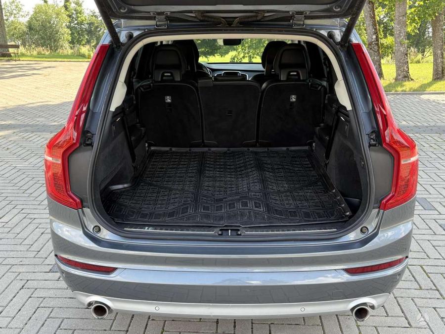 Pelēks Volvo XC90 2018 Kauņa, ar dzinēja tilpumu 1.97 L un nobraukumu 298 tūkst. km par 17200 €, foto 46 vietnē AUTOMOTO.COM.LV