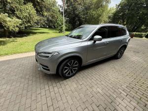 Pelēks Volvo XC90 2018 Kauņa, ar dzinēja tilpumu 1.97 L un nobraukumu 225 tūkst. km par 26500 €, foto  vietnē AUTOMOTO.COM.LV