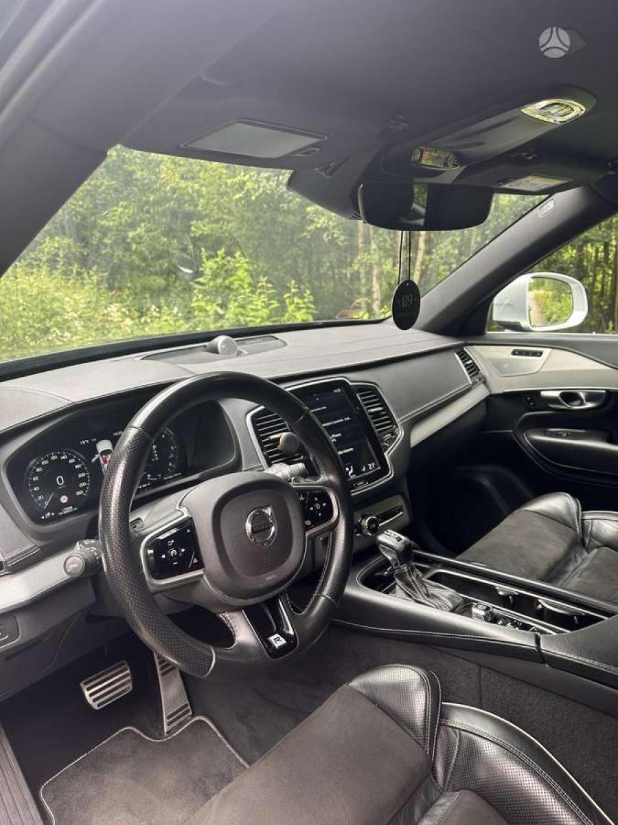 Pelēks Volvo XC90 2018 Lazdijai, ar dzinēja tilpumu 1.97 L un nobraukumu 180 tūkst. km par 27500 €, foto 10 vietnē AUTOMOTO.COM.LV