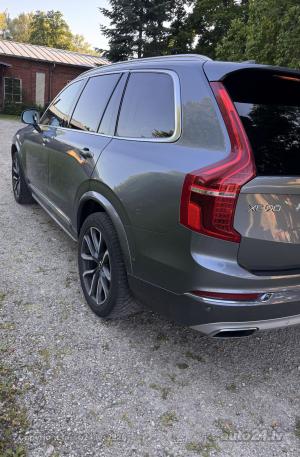 Grey Volvo XC90 2018 in Tallinn, with an engine capacity of 2.00 L and mileage of 199 thousand km for 28500 €, photo 4 on AUTOMOTO.COM.LV