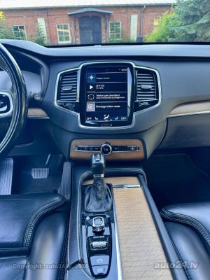 Grey Volvo XC90 2018 in Tallinn, with an engine capacity of 2.00 L and mileage of 199 thousand km for 28500 €, photo 15 on AUTOMOTO.COM.LV