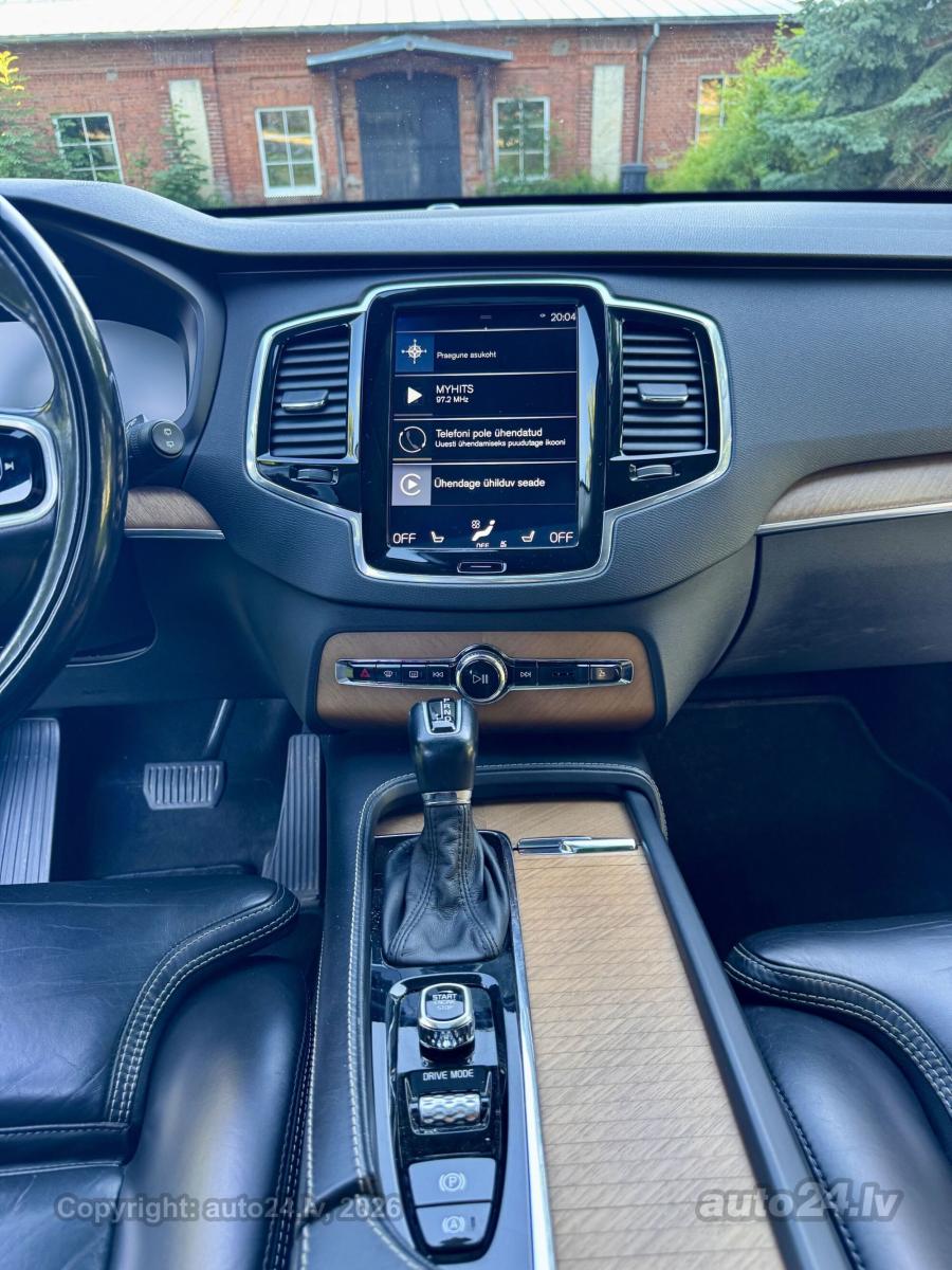 Grey Volvo XC90 2018 in Tallinn, with an engine capacity of 2.00 L and mileage of 199 thousand km for 28500 €, photo 15 on AUTOMOTO.COM.LV