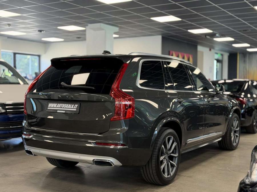 Pelēks Volvo XC90 2018 Klaipėda, ar dzinēja tilpumu 1.97 L un nobraukumu 180 tūkst. km par 28750 €, foto 19 vietnē AUTOMOTO.COM.LV