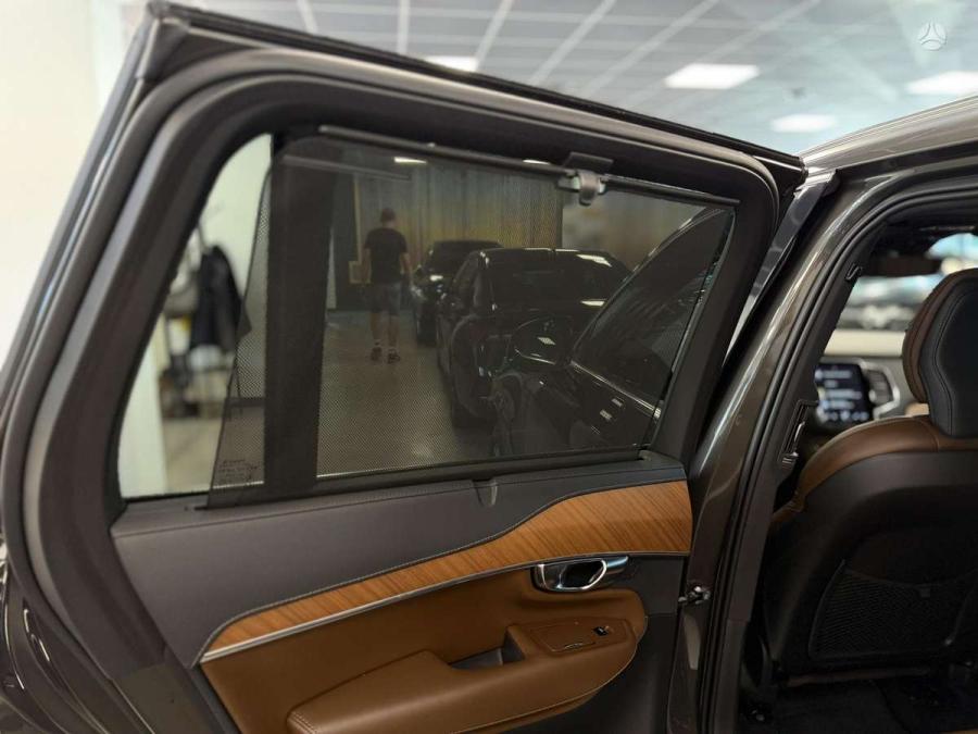 Pelēks Volvo XC90 2018 Klaipėda, ar dzinēja tilpumu 1.97 L un nobraukumu 180 tūkst. km par 28750 €, foto 33 vietnē AUTOMOTO.COM.LV