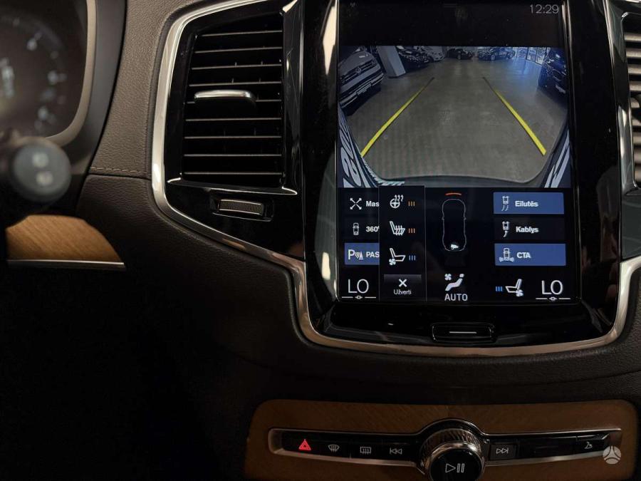 Pelēks Volvo XC90 2018 Klaipėda, ar dzinēja tilpumu 1.97 L un nobraukumu 180 tūkst. km par 28750 €, foto 35 vietnē AUTOMOTO.COM.LV