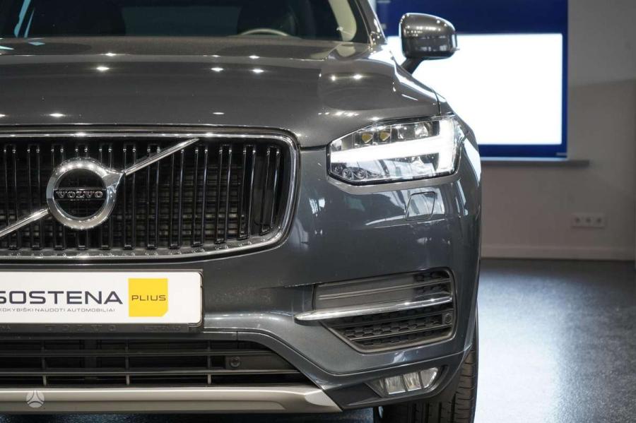 Grey Volvo XC90 2018 in Vilnius, with an engine capacity of 1.97 L and mileage of 225 thousand km for 23900 €, photo 6 on AUTOMOTO.COM.LV