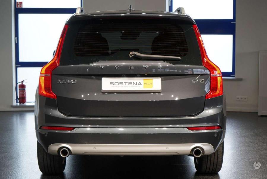 Grey Volvo XC90 2018 in Vilnius, with an engine capacity of 1.97 L and mileage of 225 thousand km for 23900 €, photo 7 on AUTOMOTO.COM.LV