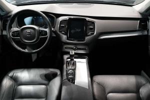Grey Volvo XC90 2018 in Vilnius, with an engine capacity of 1.97 L and mileage of 225 thousand km for 23900 €, photo 10 on AUTOMOTO.COM.LV