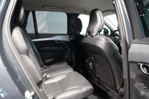 Grey Volvo XC90 2018 in Vilnius, with an engine capacity of 1.97 L and mileage of 225 thousand km for 23900 €, photo 13 on AUTOMOTO.COM.LV
