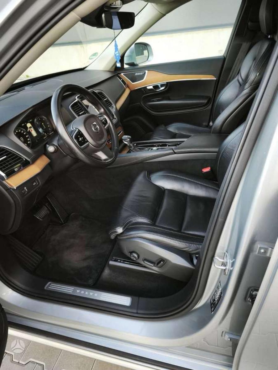 Pelēks Volvo XC90 2018 Šauļi, ar dzinēja tilpumu 2.00 L un nobraukumu 242 tūkst. km par 22800 €, foto 13 vietnē AUTOMOTO.COM.LV