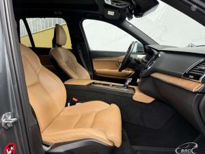 Grey Volvo XC90 2018 in Klaipeda, with an engine capacity of 1.97 L and mileage of 135 thousand km for 22900 €, photo 12 on AUTOMOTO.COM.LV